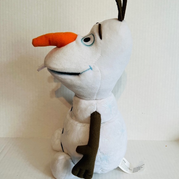Disney | Toys | Disney Frozen Ii Olaf Sing Swing Light Up Plush | Poshmark